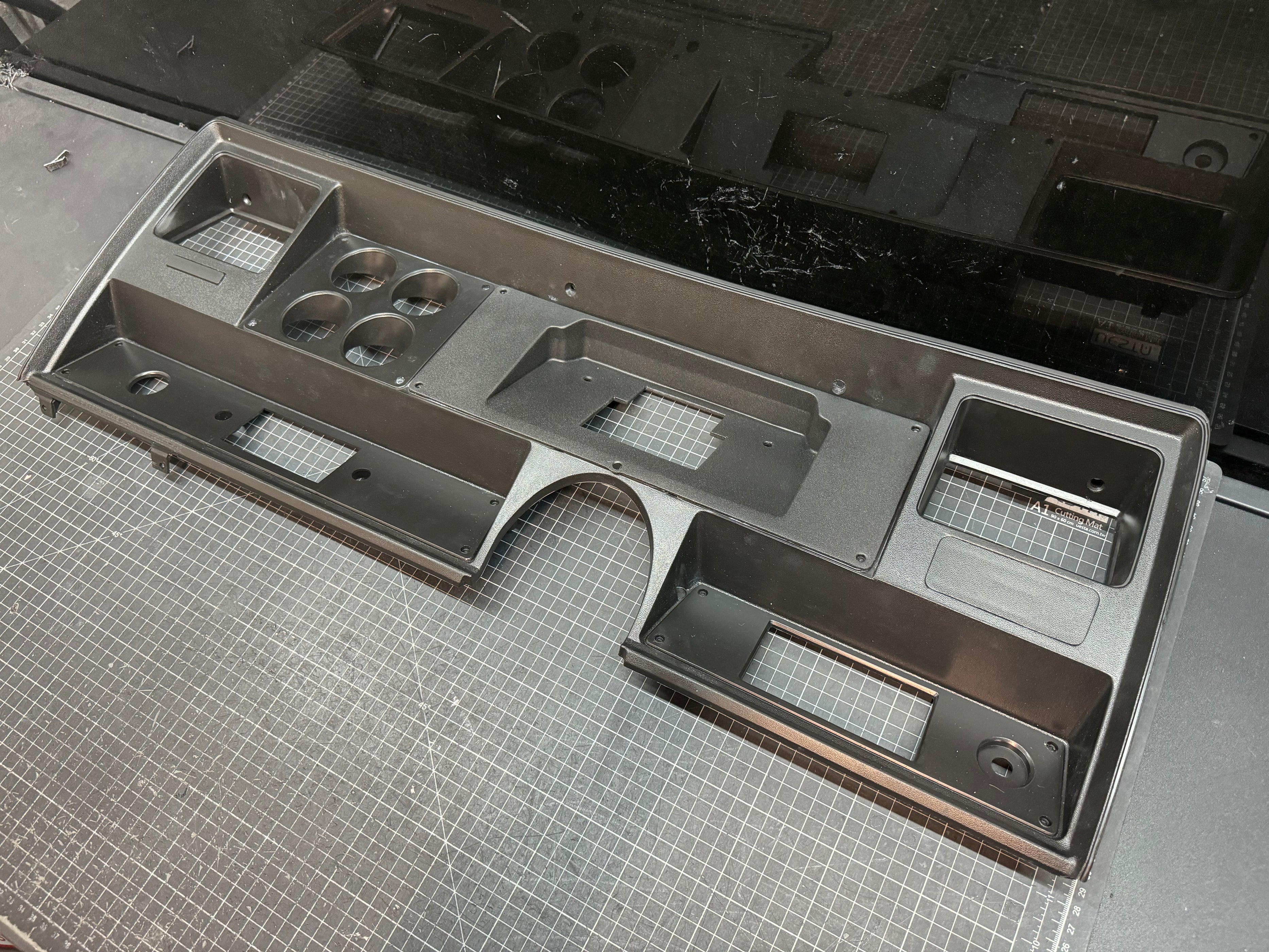 Holden HZ/HJ/HX Dash — Motorsport 3d